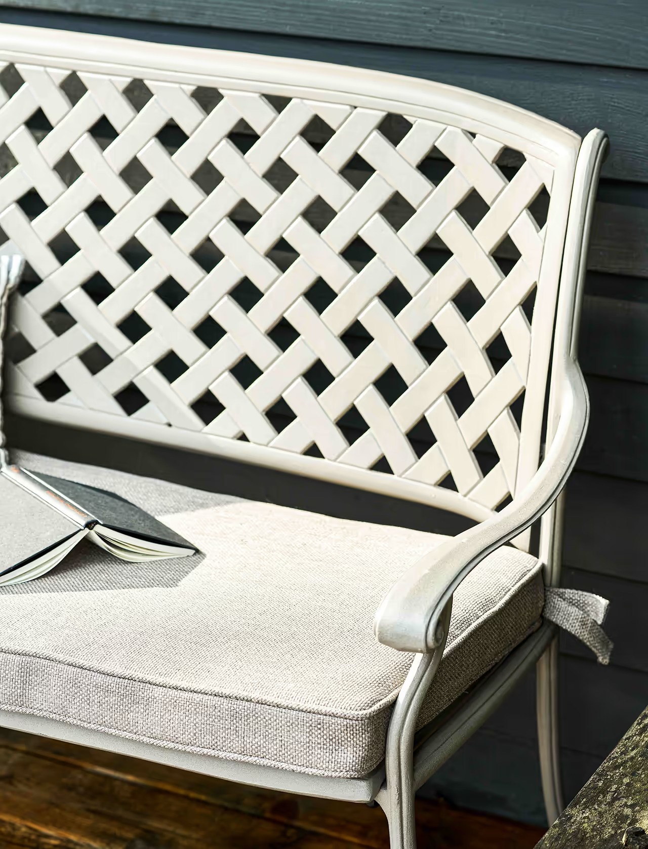 Marcham Bench