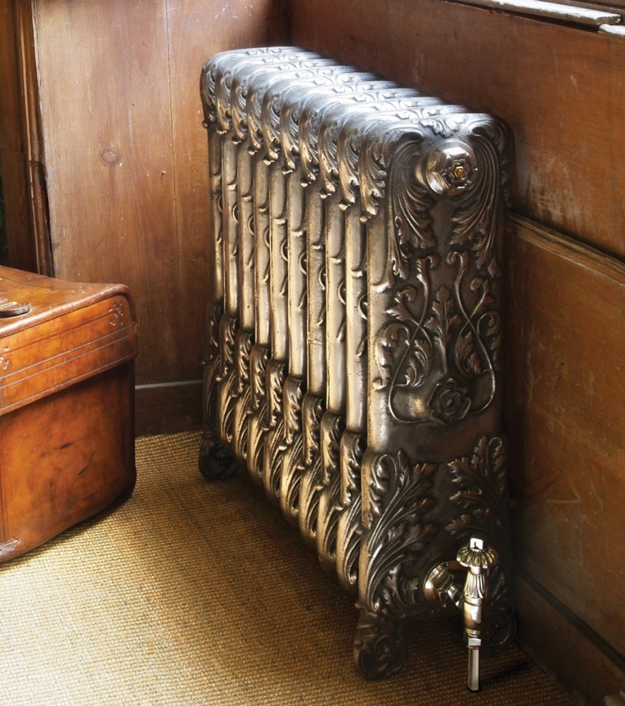 Ornate Chelsea Cast Iron Radiator 675mm