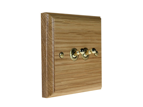 Wood 2 Gang 2Way 10Amp Toggle Switch in Solid oak
