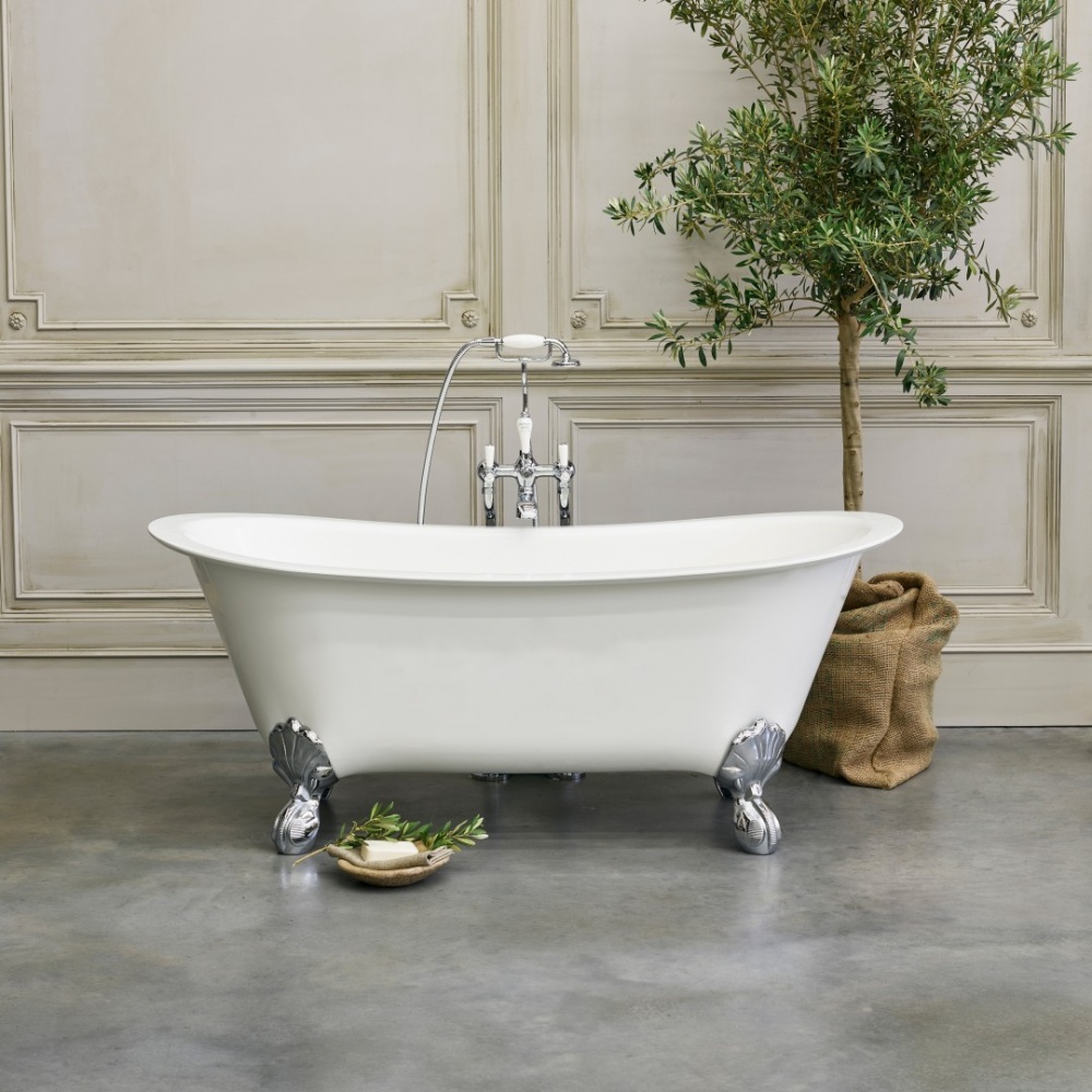 Clearwater Baths - Batello Grande (With Black Claw Legs)